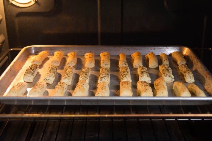 Khari Biscuits (Savory Puff Pastry Bites) - Indiaphile