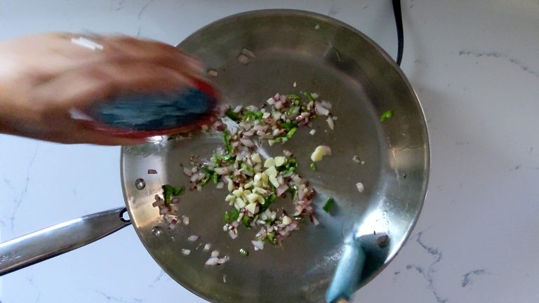 Vagharelo Bhaat (Indian Fried Rice) - Indiaphile