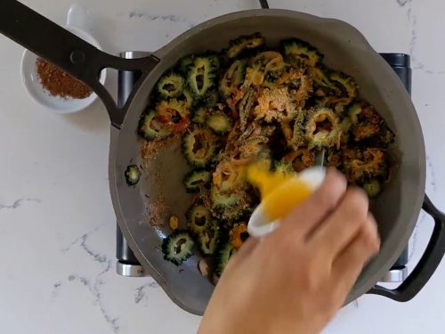 Karela nu shaak (Bitter Gourd Curry) - Indiaphile