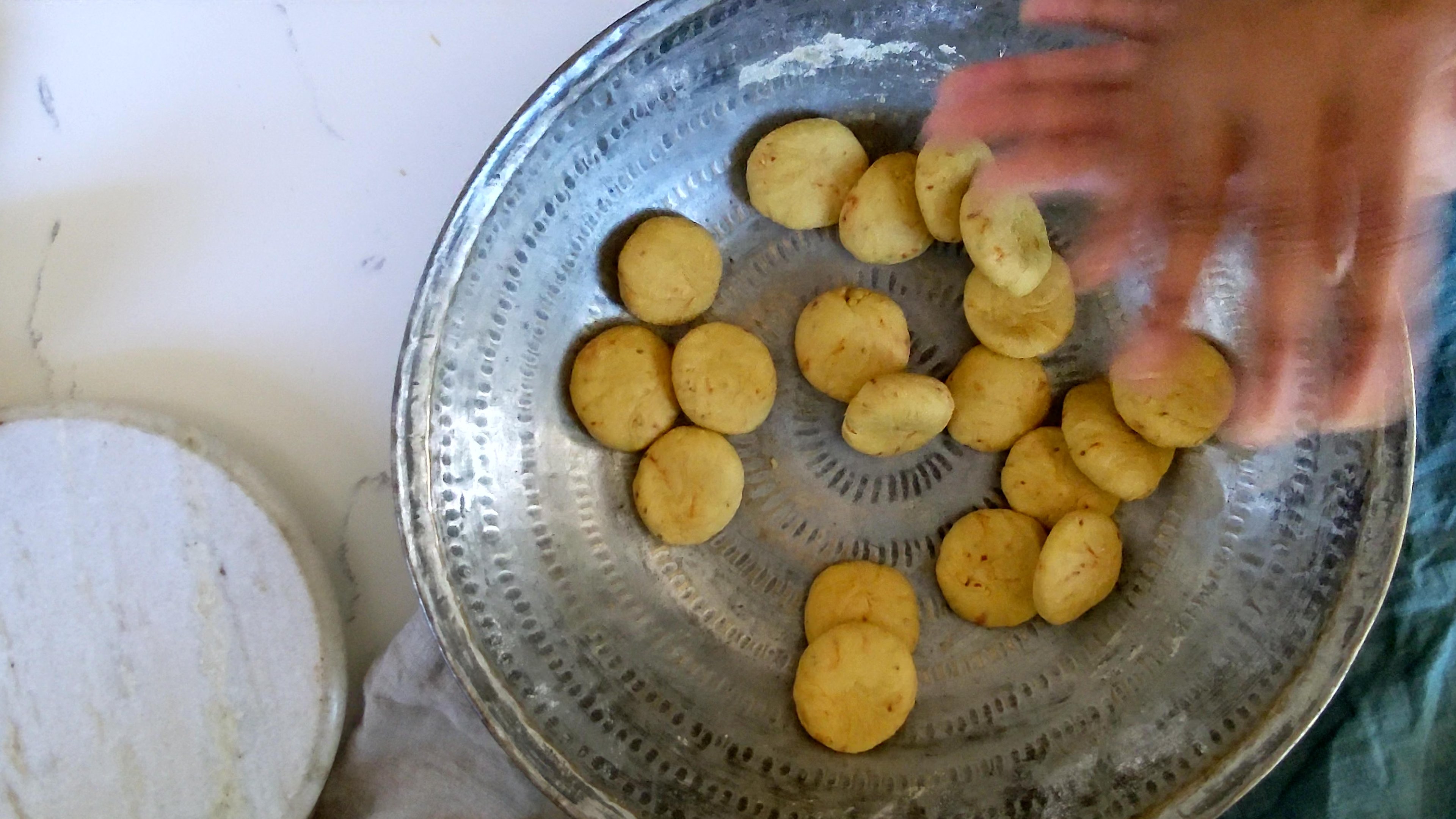 Masala Puri (Tikhi Puri) - Indiaphile