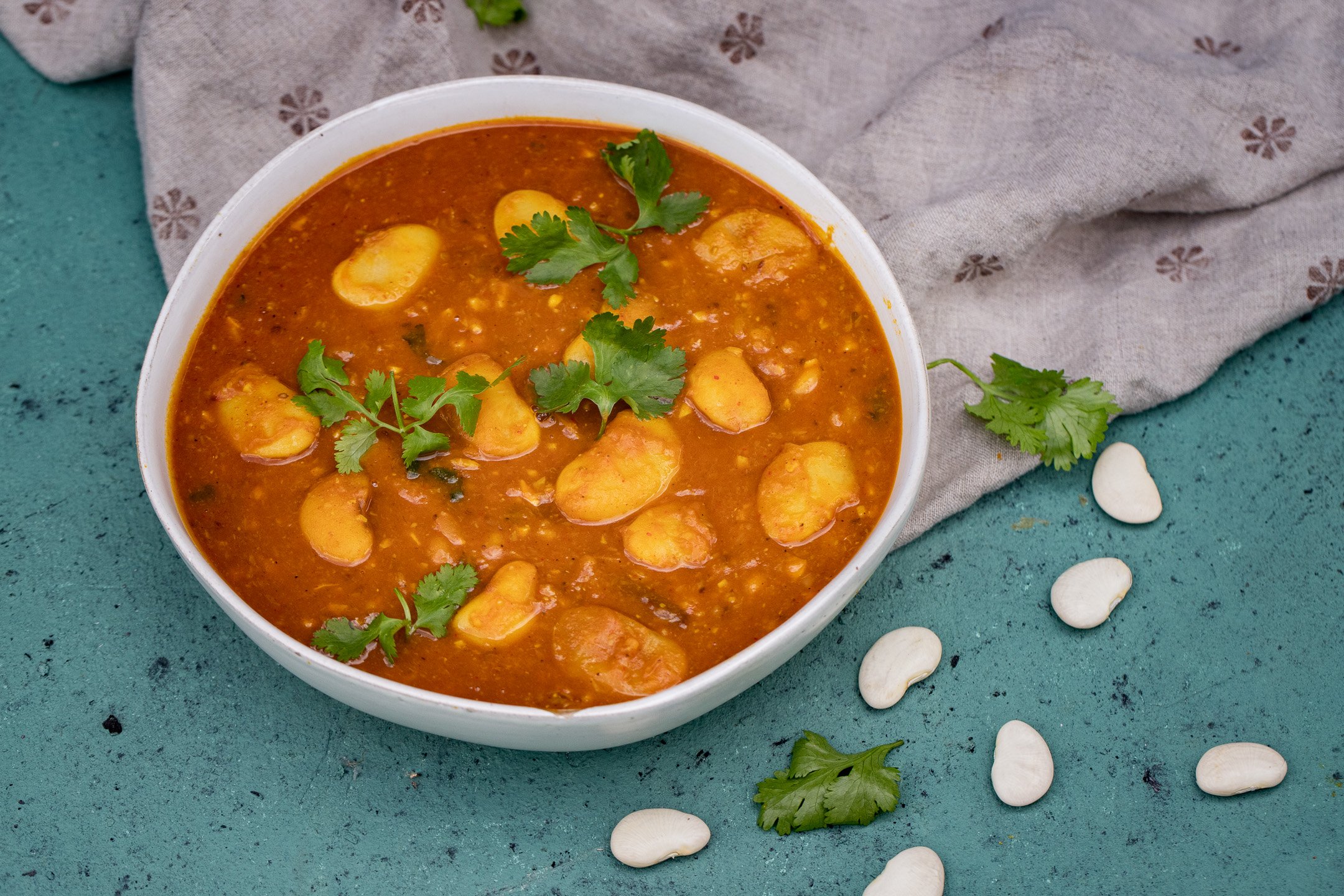 Vaal nu Shaak | Lima Beans Curry - Indiaphile