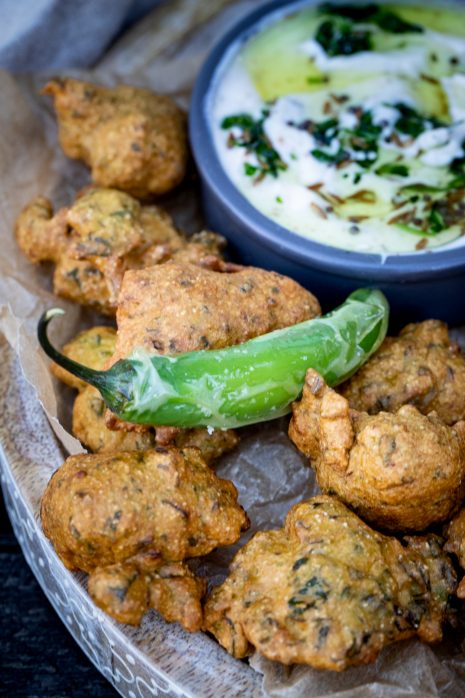 Methi na Gota | Methi Pakora | Gujarati Fenugreek Fritters - Indiaphile