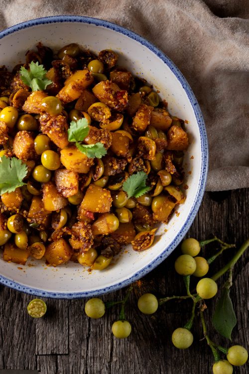 Turkey Berry and Potato Curry - Indiaphile